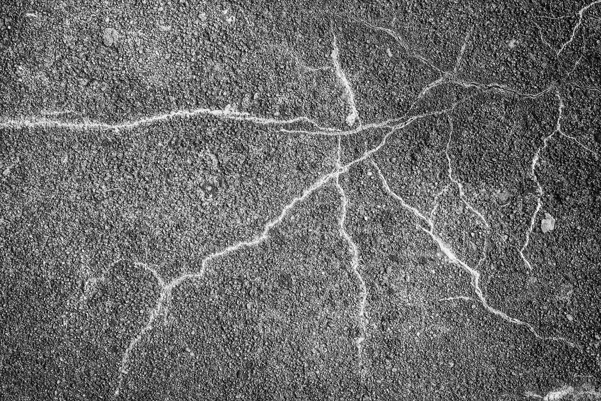 Self-Healing Concrete – Future-Proofing the Oldest of Materials