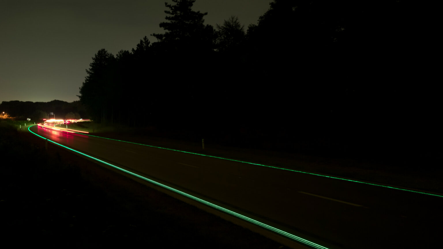 Light-Emitting Cement - Apeiron Construction