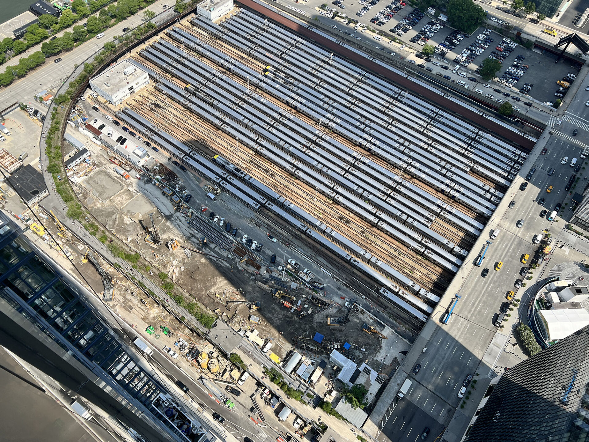 The Future of Connection - Gateway Program - Apeiron Construction